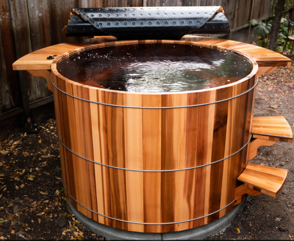 Round Wooden Hot Tubs - Berkeley Heat